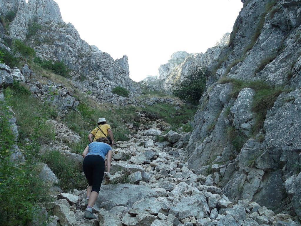 Tur de Apuseni, ziua 2 - Rimetea si Piatra Secuiului