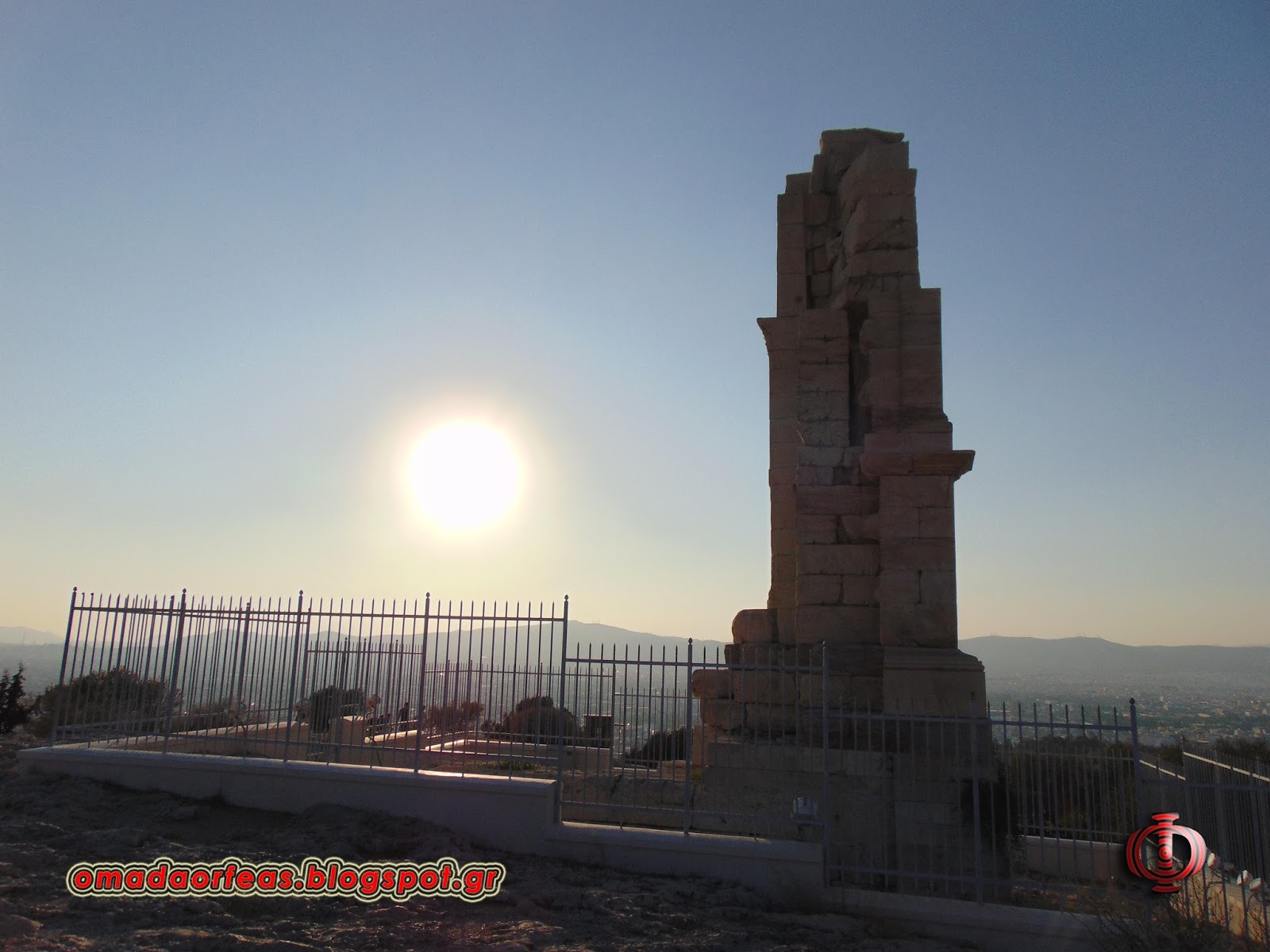 https://tomakedoniko.blogspot.gr: Η ΑΓΝΩΣΤΗ ΠΛΕΥΡΑ ΤΟΥ ΛΟΦΟΥ ΦΙΛΟΠΑΠΠΟΥ ...