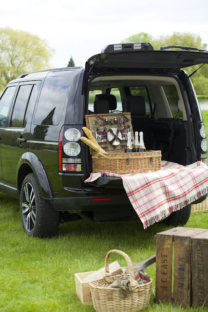 The Motoring World: James Martin and Land Rover collaborate to produce ...