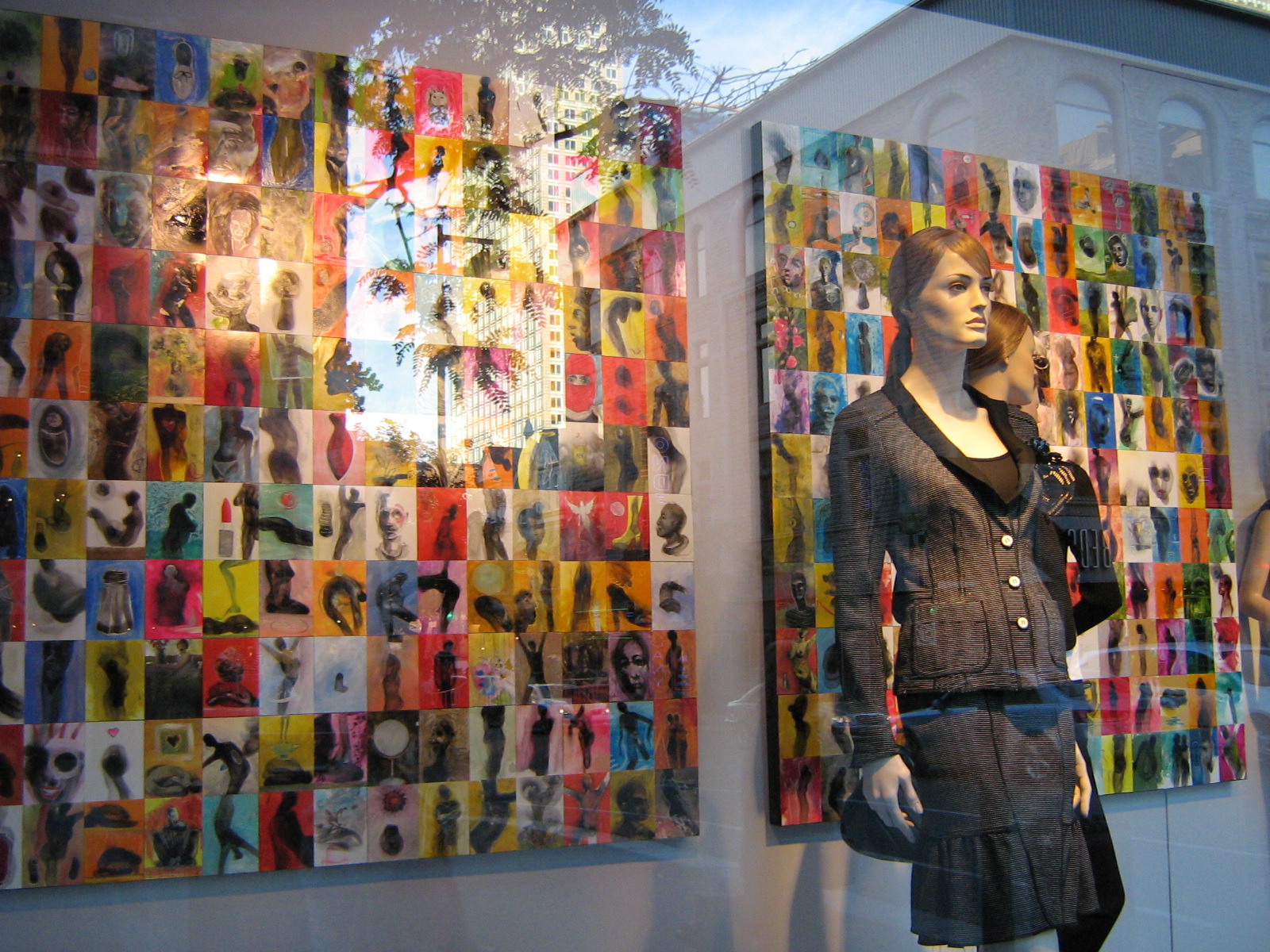THE BEACH POST: Groovy Window Displays