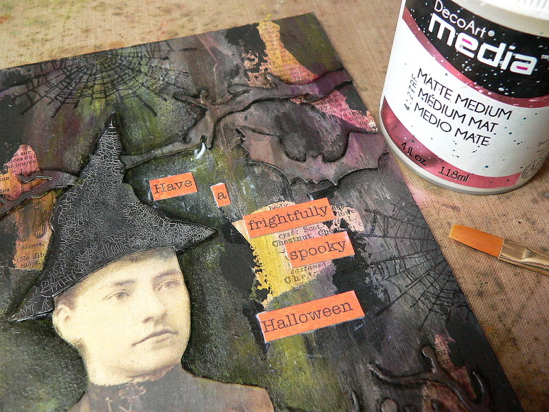 Von Pappe II: Have a Frightfully Spooky Halloween! - a DecoArt Mixed ...