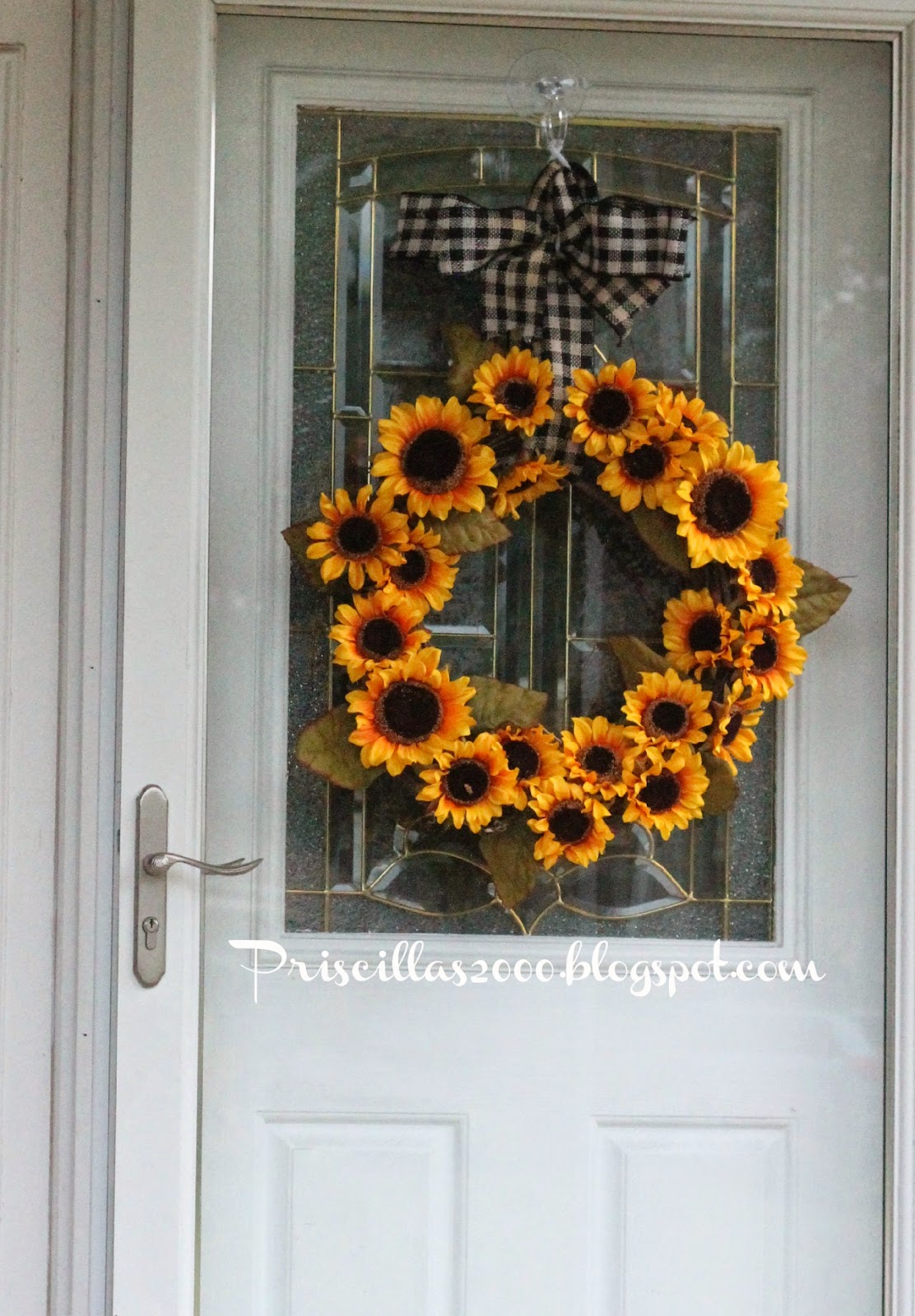 Priscillas: DIY Sunflower Wreath