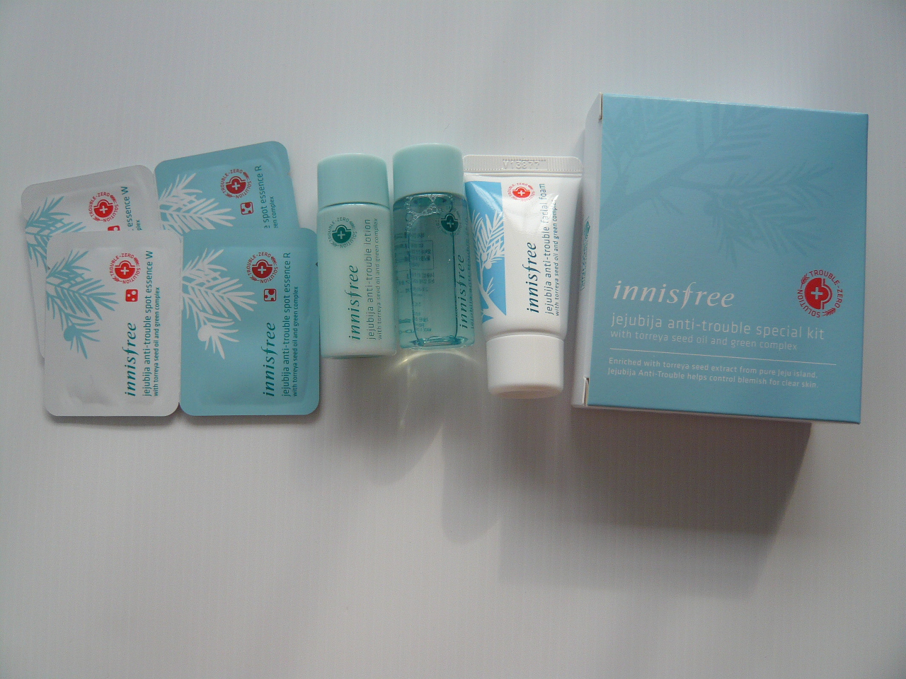 The Secret Diaries: Innisfree-{ Travel Kits/ Gift Set }