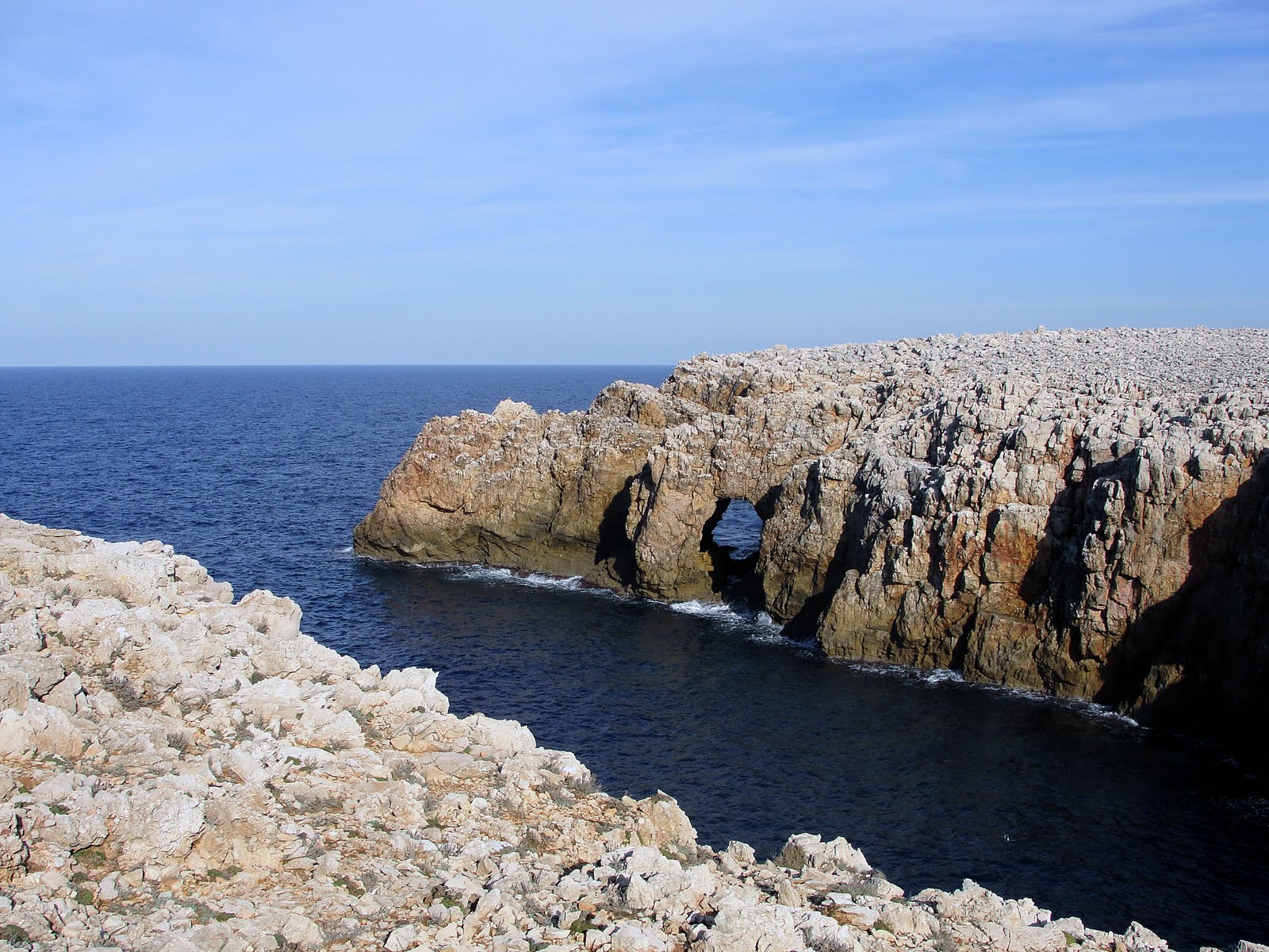imatges de menorca: PENYA-SEGATS DE PUNTA NATI (CIUTADELLA)