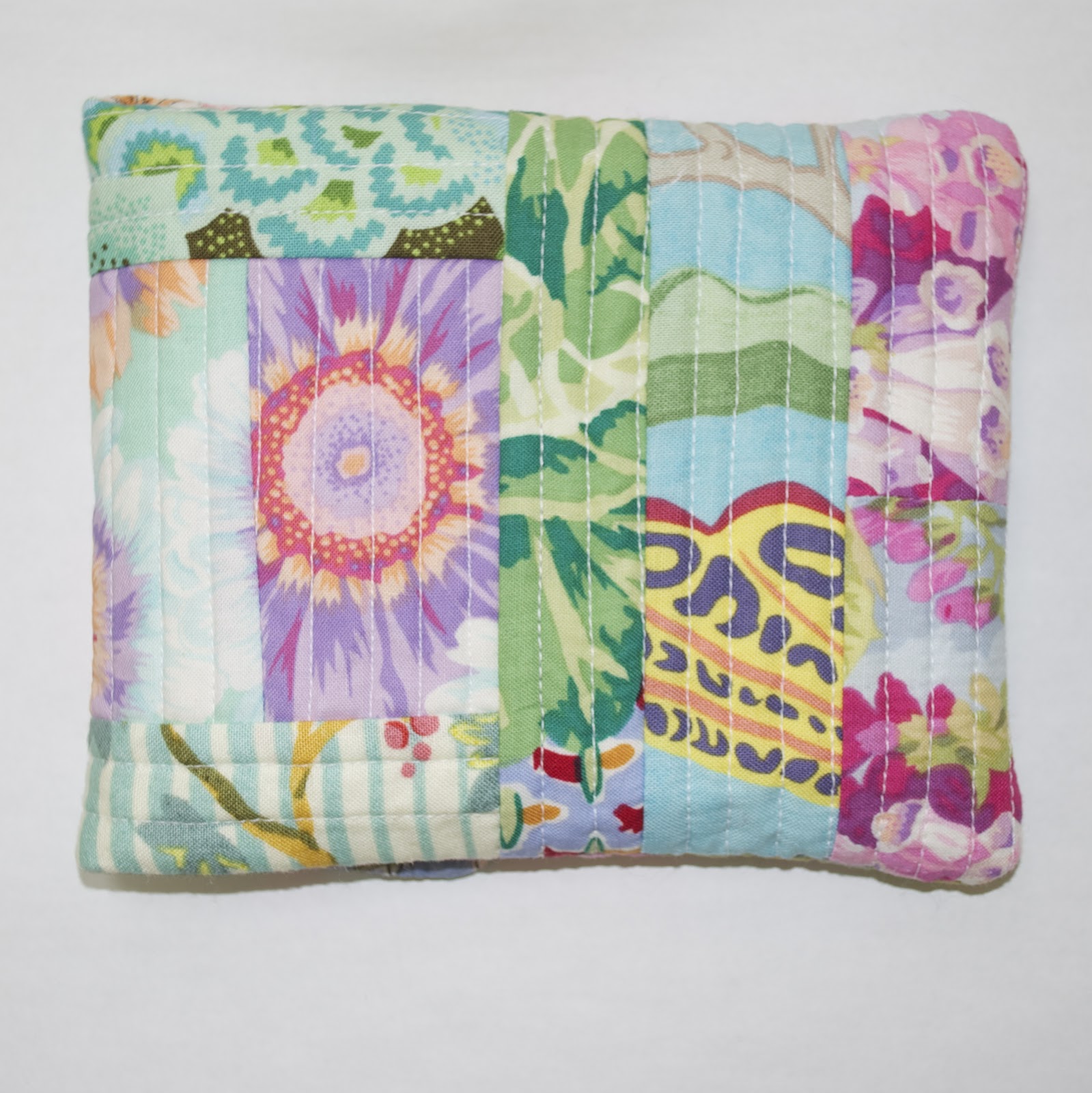 Let's begin sewing...: Quilted Case