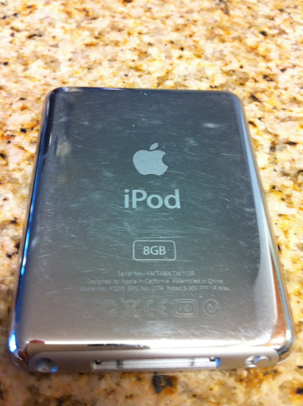 Arnie's Big Sale!: Apple iPod Nano 3rd Generation 8GB MP3 Player Silver ...
