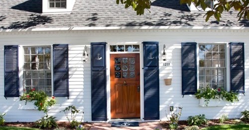 Small Nautical Theme Cottage with Nantucket Flair