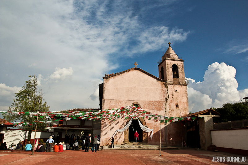 El Tragaluz: Tócuaro... "El Enmascarado"