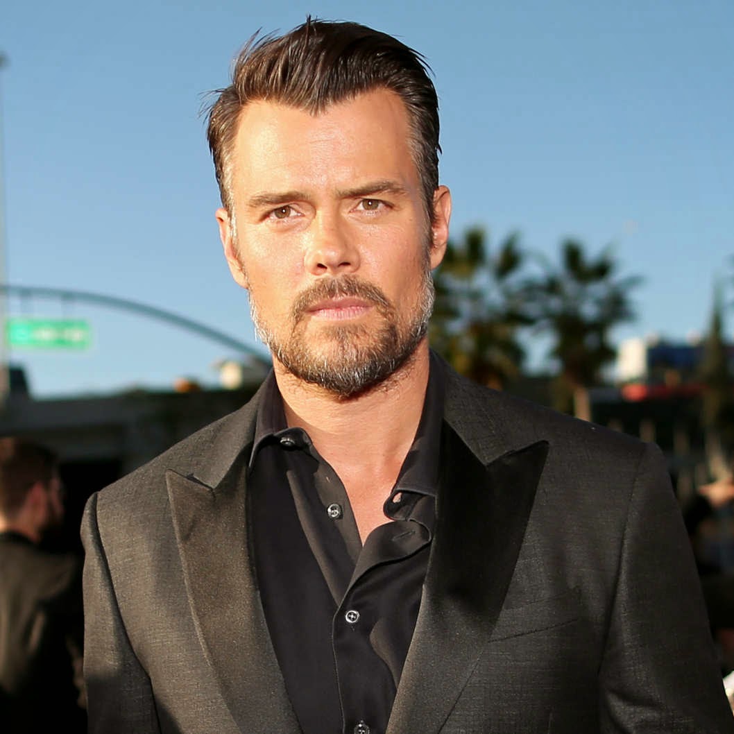 Josh Duhamel en Los Grammys 2015 - Josh Duhamel Central