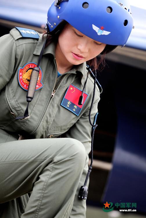 Asian Defence News: Chinese woman pilots in PLAAF