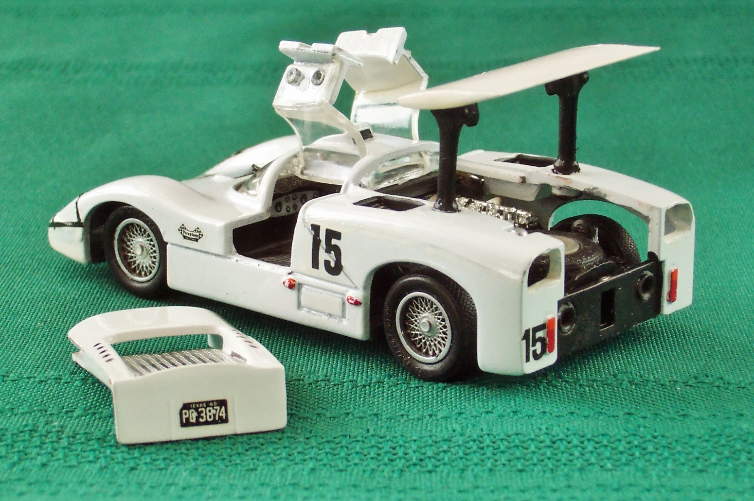 1/43 Chaparral Models: Chaparral 2F