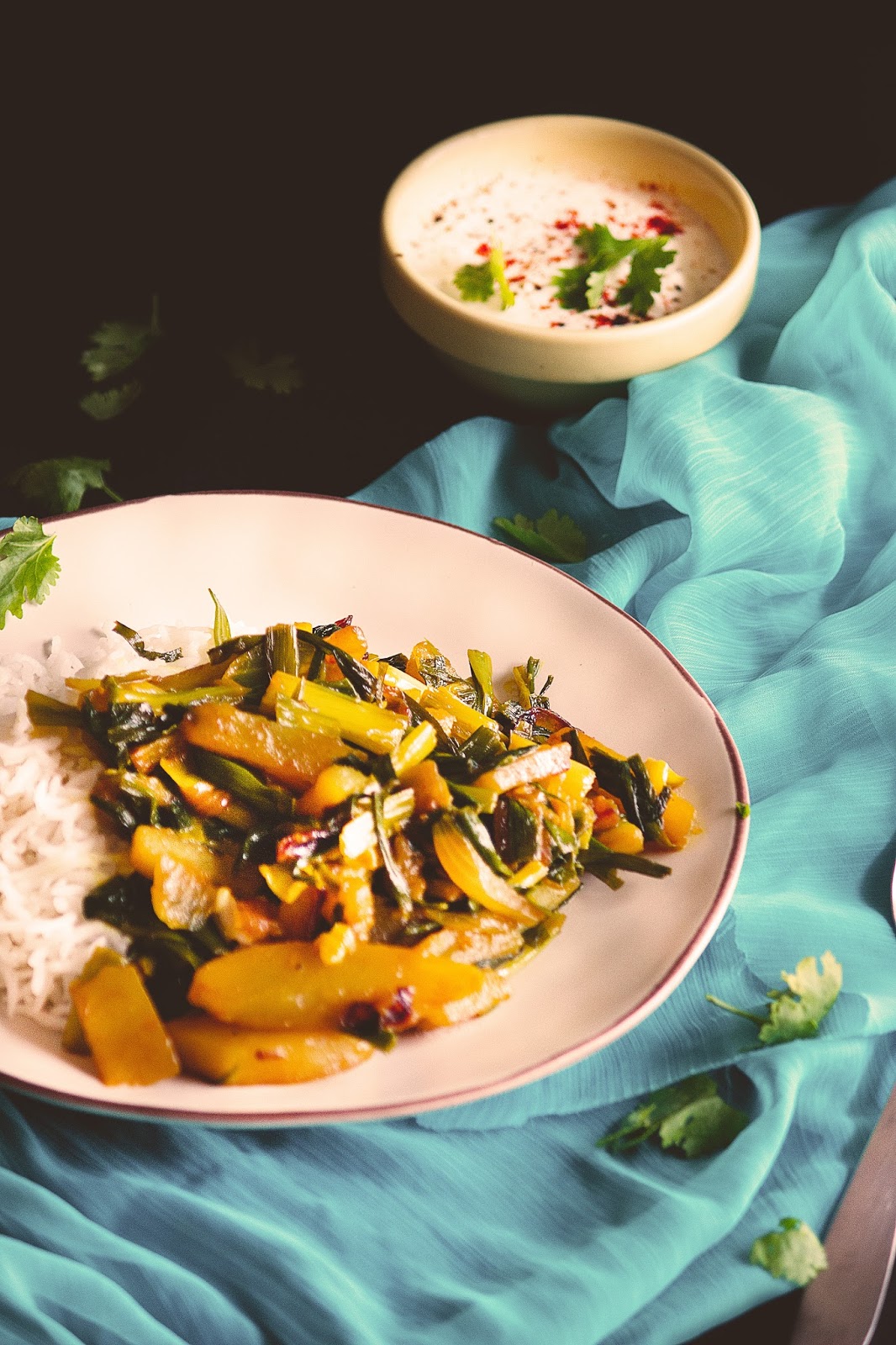 Aloo Pyaj Kolir Torkari / Bengali Potato and Spring Onion Dry Curry