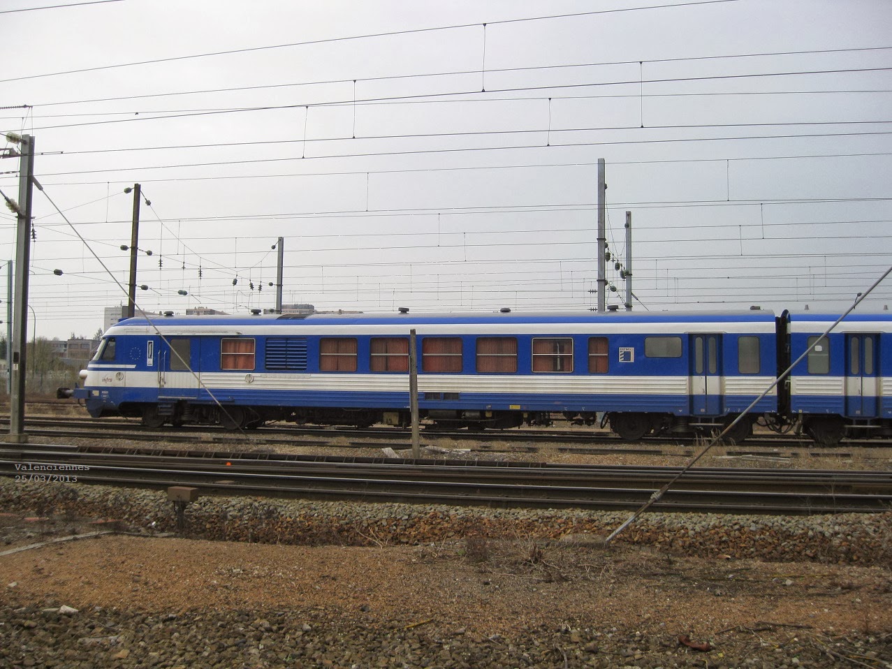 LA PASSION DU TRAIN: X 1501/1502 à Valenciennes