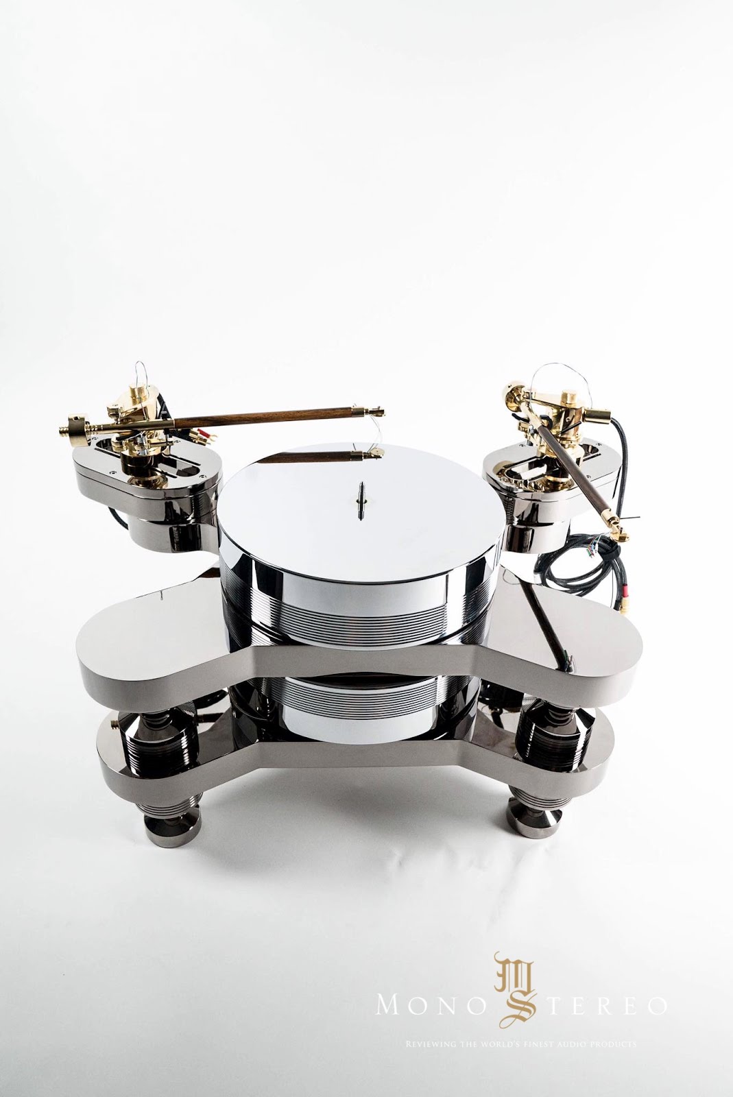 TRIANGLE ART MASTER REFERENCE TURNTABLE – M & S | Ultimate High-Fidelity