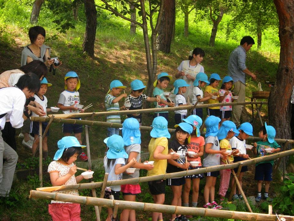 Yusuke Japan Blog: Do you know the Nagashi Somen? Yusuke Japan Blog: Do you know the Nagashi Somen?