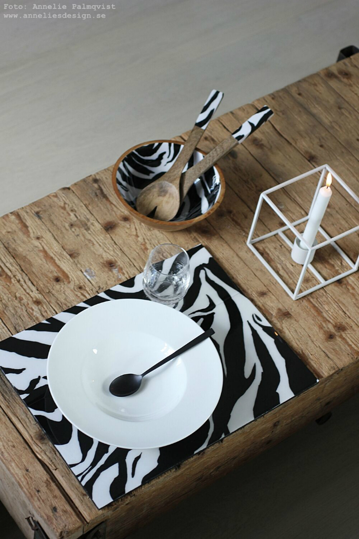 svart, vitt & rött: Min senaste design: serien ZEBRA