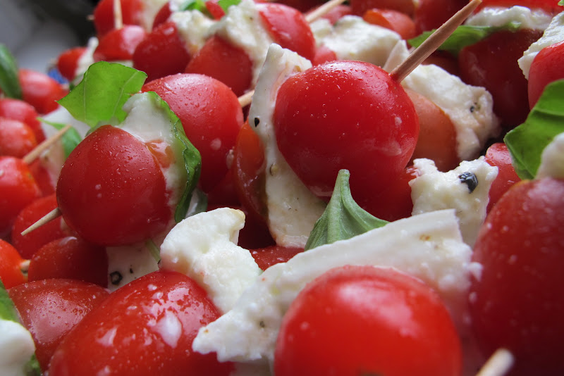 Moois van ' M(i)e': Recept: simpel aperitiefhapje met tomaat ...