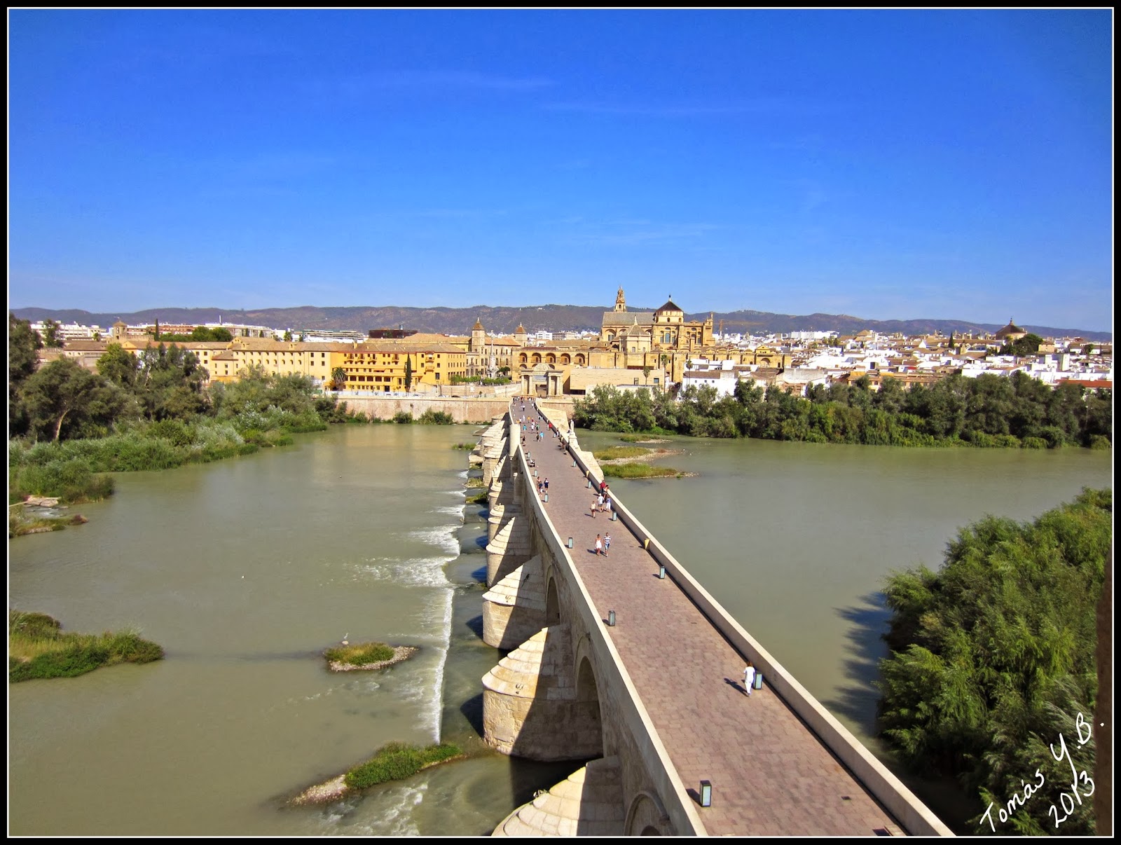 UN PASEO POR CÓRDOBA: DESDE EL MUSEO DE LA CALAHORRA...