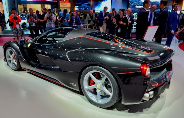 Get closer to the latest Ferrari's roofless hypercar in Paris