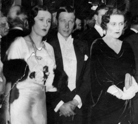 The Jungle Surfer: Lady Thelma Furness, a mistress of the Prince of Wales.