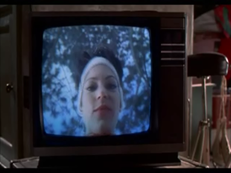 Greatest Female Villains Ever.: 8. Alice Ribbons