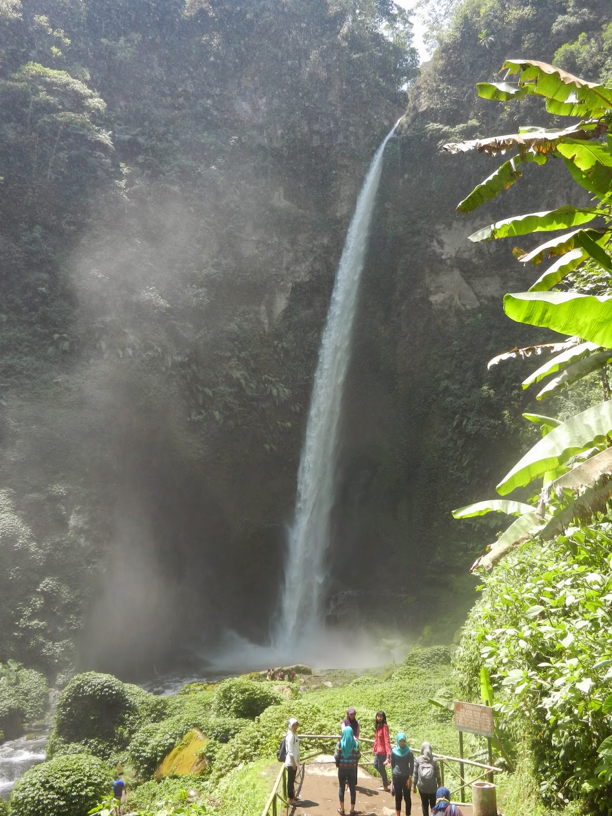 Coban Pelangi, Malang - Rainbow In Your Hand ~ Sugar's