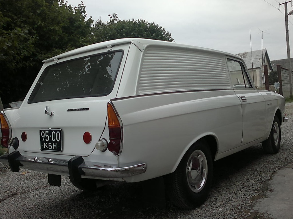 communist cars: Moskwitsch, Moskvich, Moskvitch, Moskvitsh