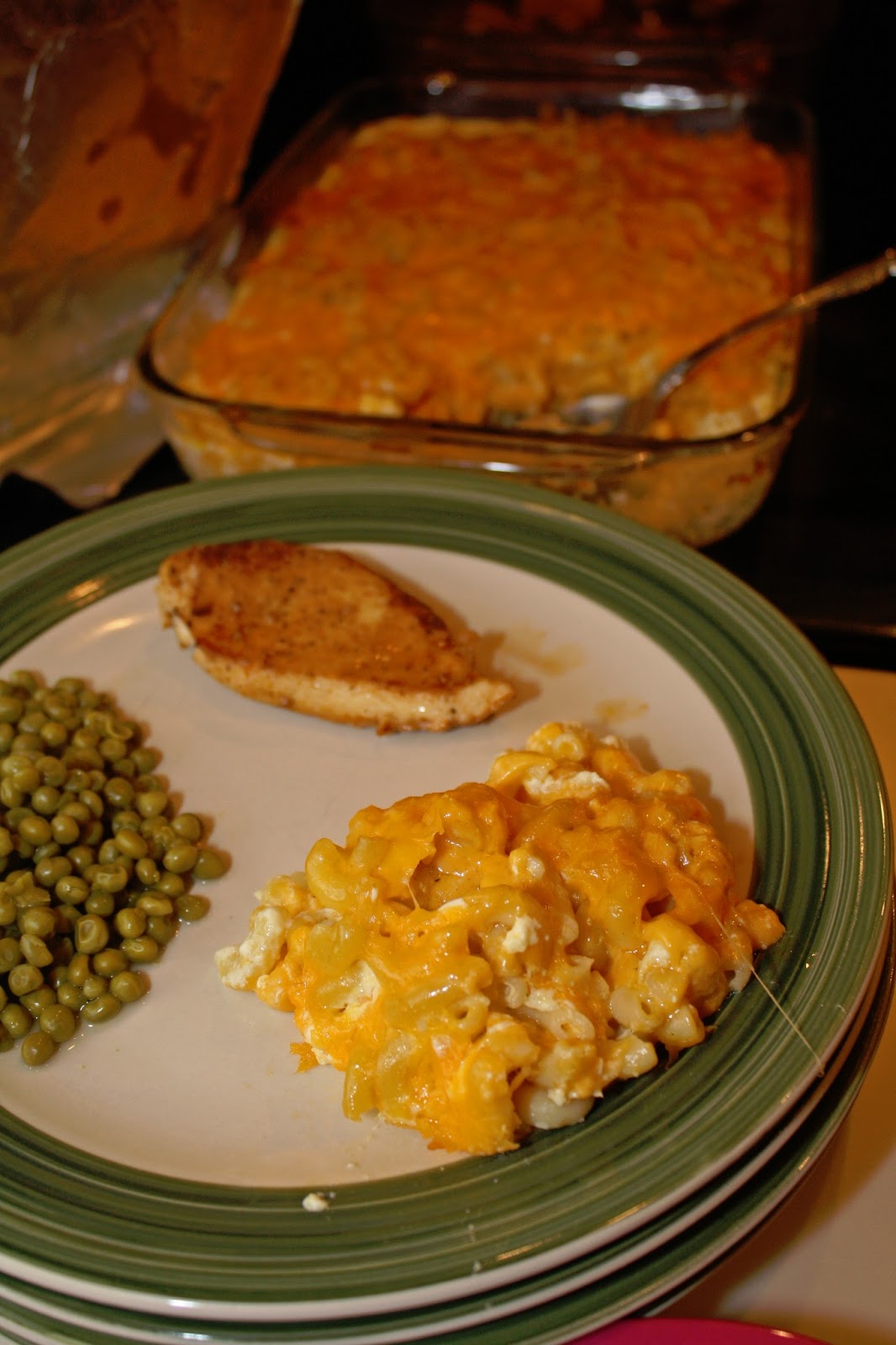 Meals For My Minions: Mom's Macaroni and Cheese