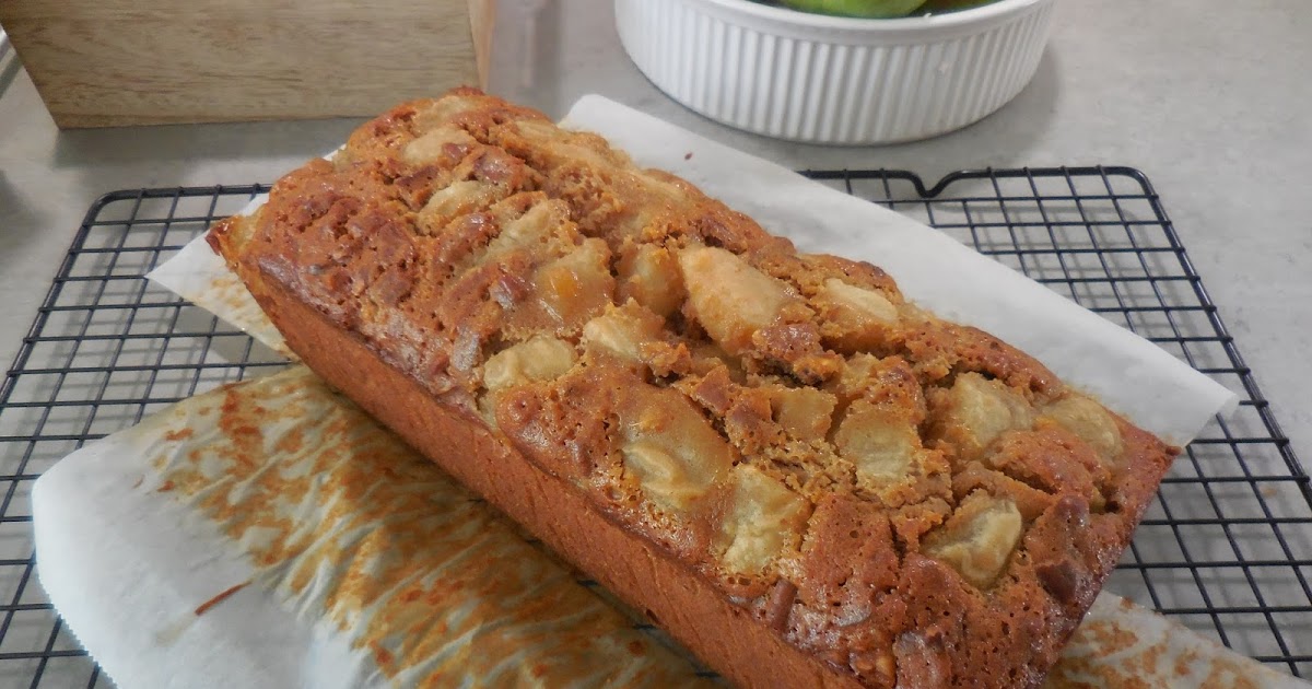 Conny Bakes: Peren en Gemberkoek Pecan Cake uit Steeple Bumpstead