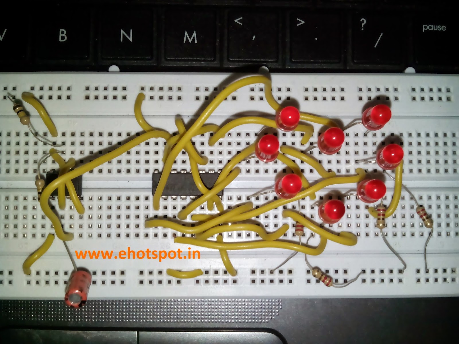 Heart Shaped Serial LED Flasher using 4017 and 555 IC ~ Electronics Hotspot