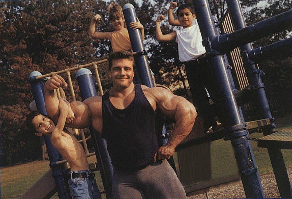 Muscle Lover: Swiss bodybuilder Jean-Pierre Fux