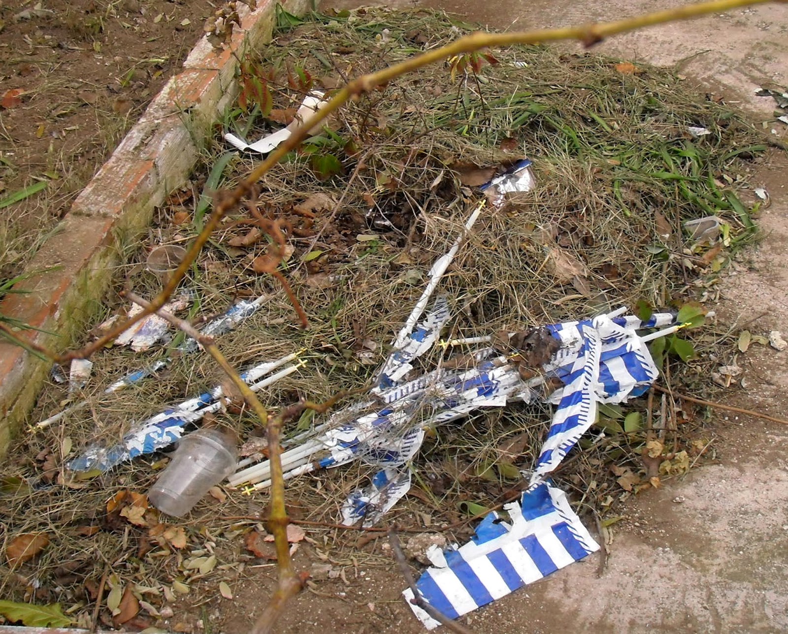 ΕΔΩ ΚΑΙ ΤΩΡΑ ΔΙΚΑΙΩΣΗ : ΑΦΙΕΡΩΜΕΝΟ ΣΤΟΝ ΠΡΩΘΥΠΟΥΡΓΟ (;) ΑΝΤΩΝΗ ΣΑΜΑΡΑ ...