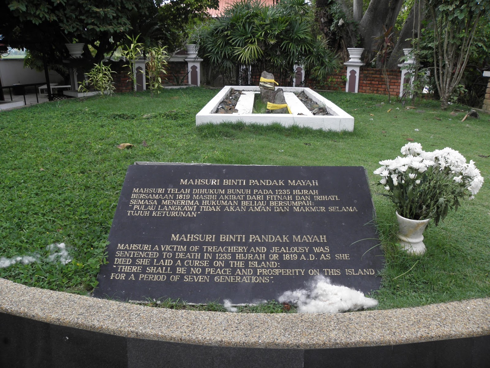 To Our Dearest Daughters: A visit to Mahsuri Mausoleum