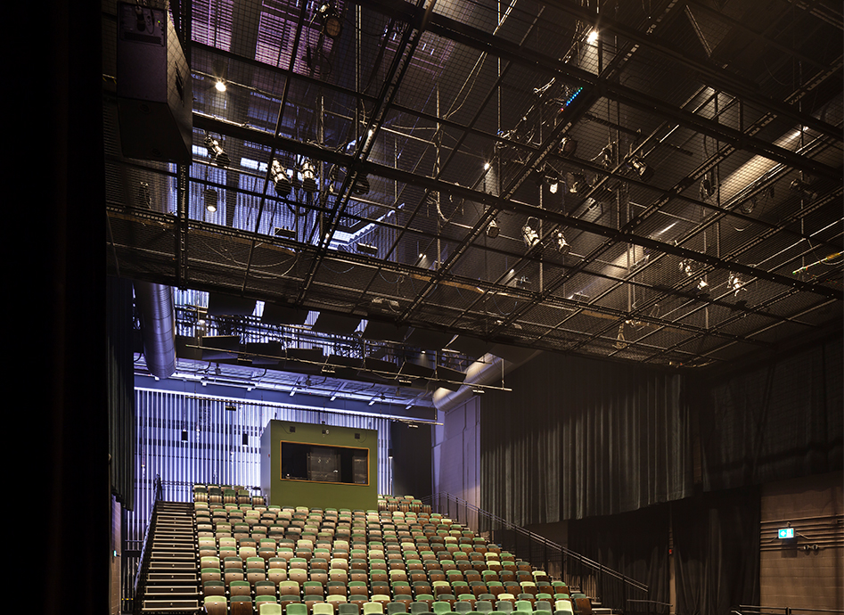 joe tacoma: CATWALK AND TENSION GRID FRAMING