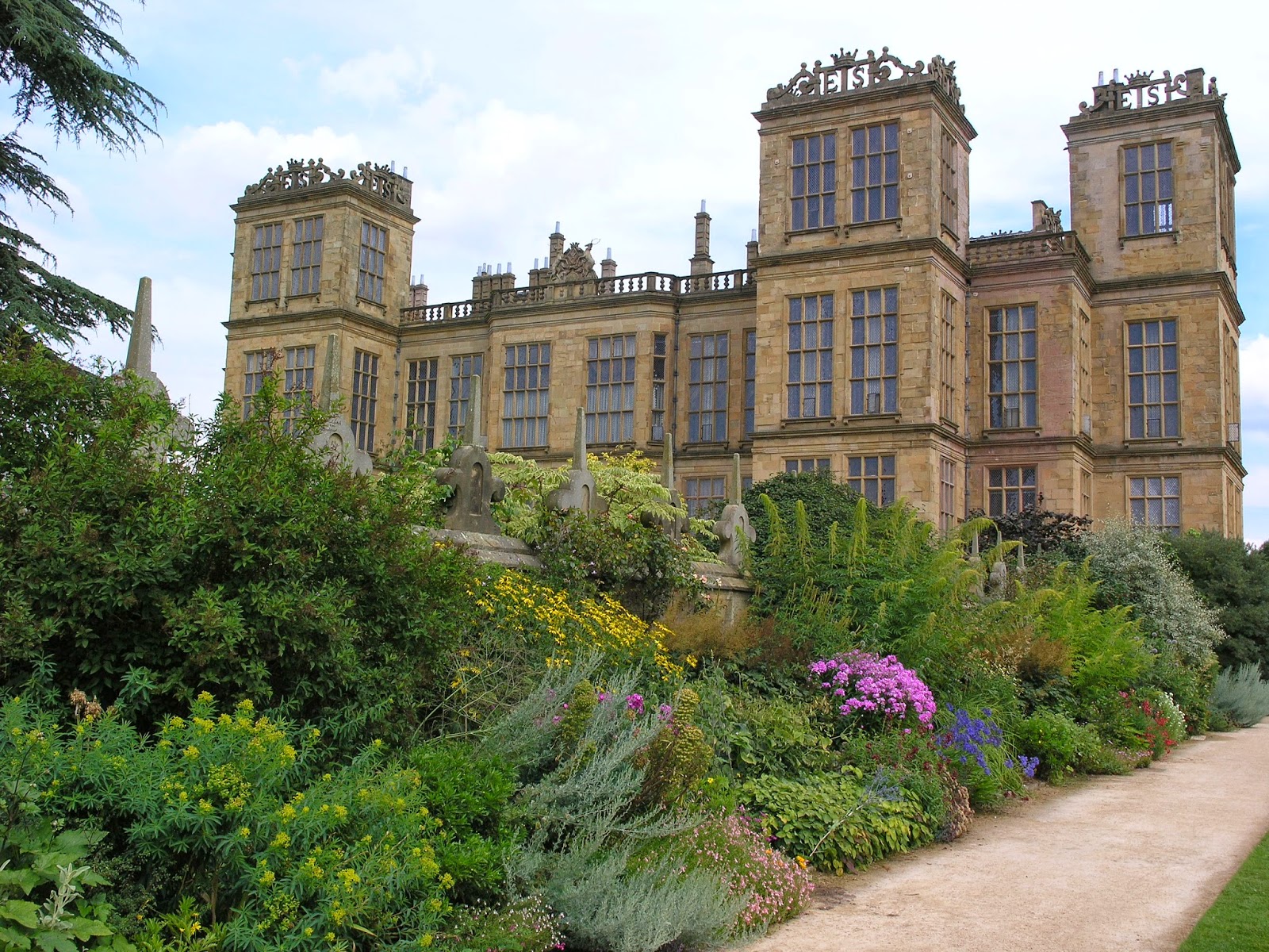 David Keegans Garden Design Blog: A visit to Hardwick Hall in ...