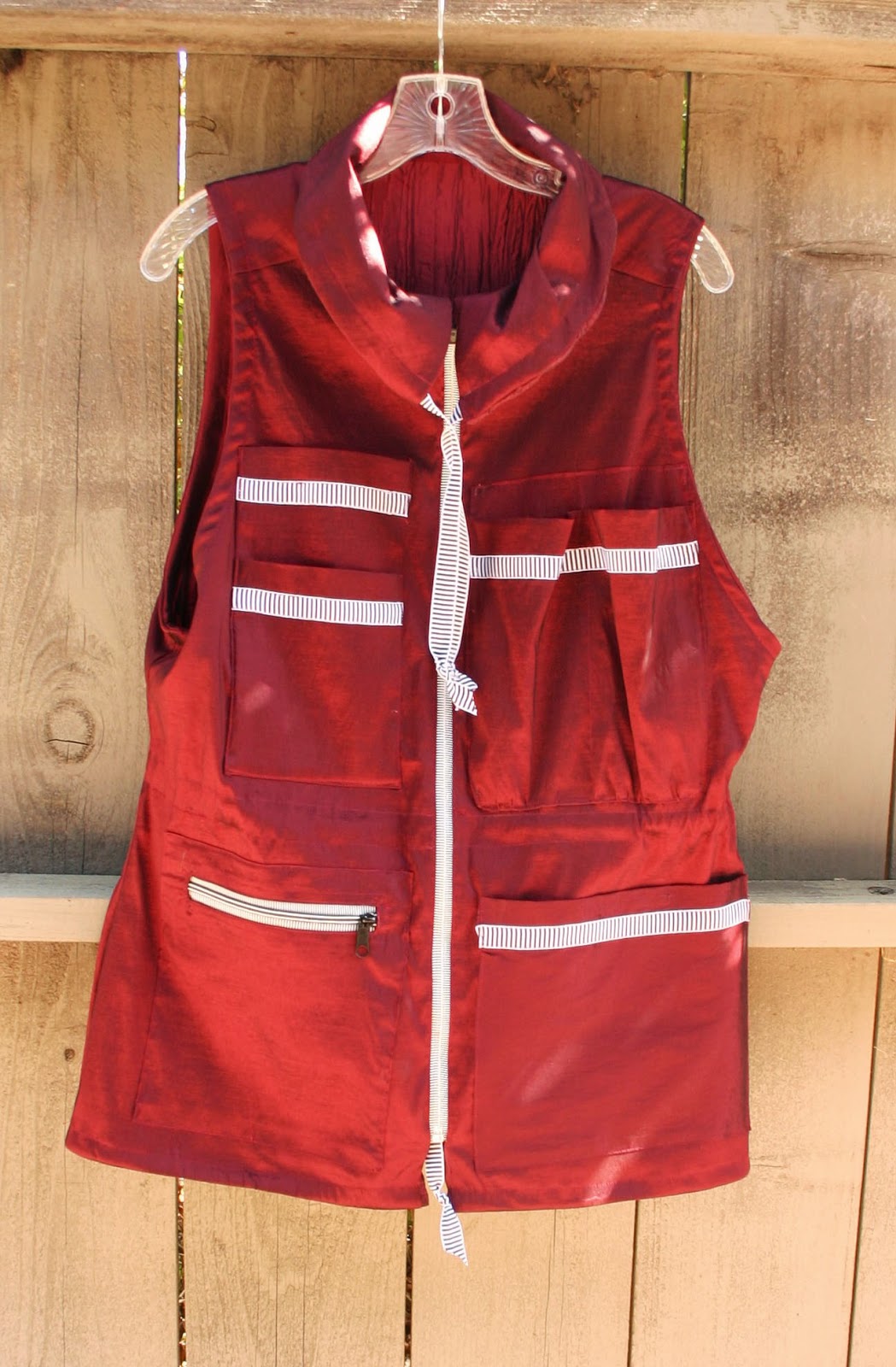 A Fool for Fabric: The Vest, in RED!