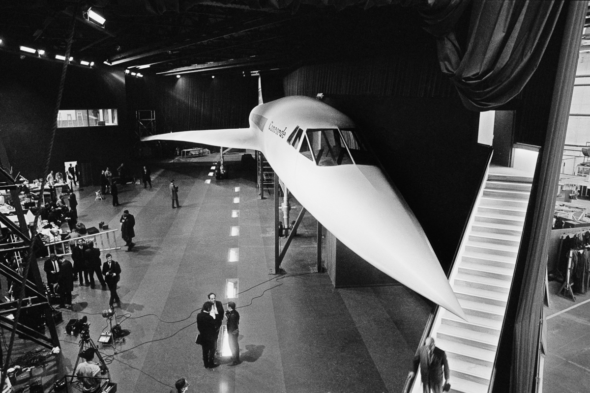 Rare Black and White Photographs Show Concorde – The World’s First ...