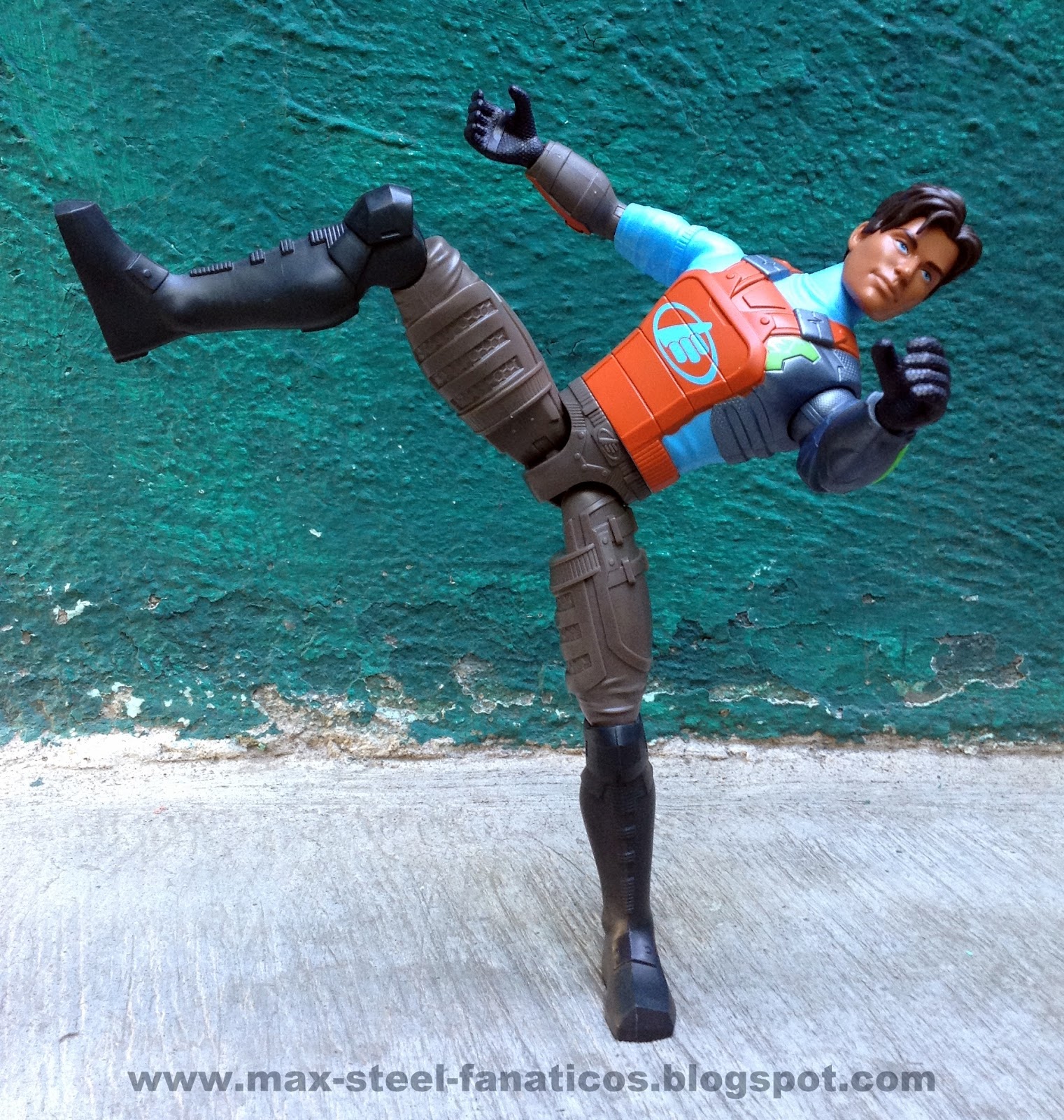 Max Steel Fanáticos: Max Steel Reviews: Parte 9