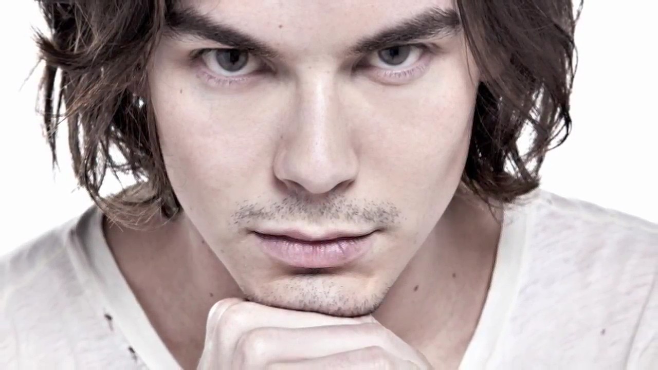 Caleb Rivers primeiro personagem da nova série Ravenswood da ABC Family ...