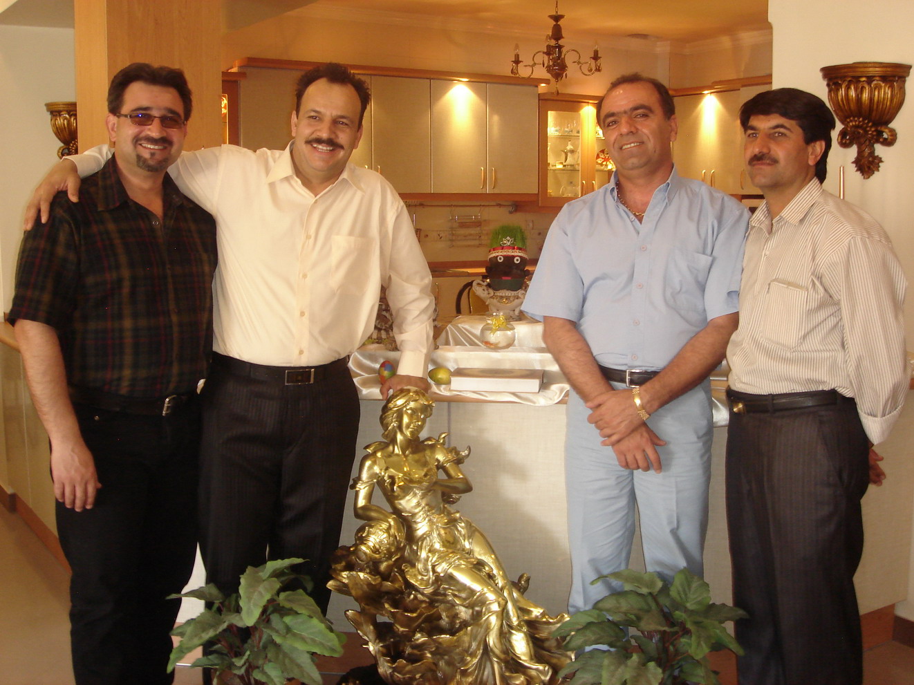 Enteshary: Nowruz 1390