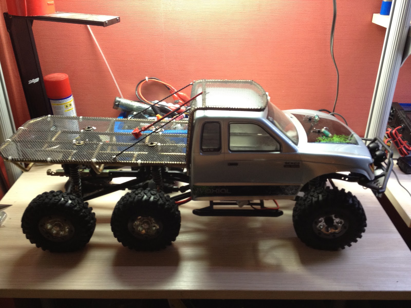 RC Car Mongolia: 6x6 Axial SCX-10