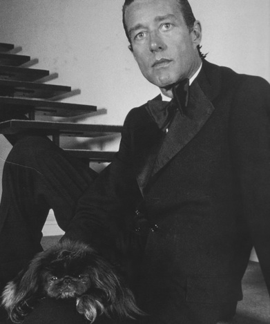 * T h e * V i s u a l * V a m p *: Halston In Search Of Me