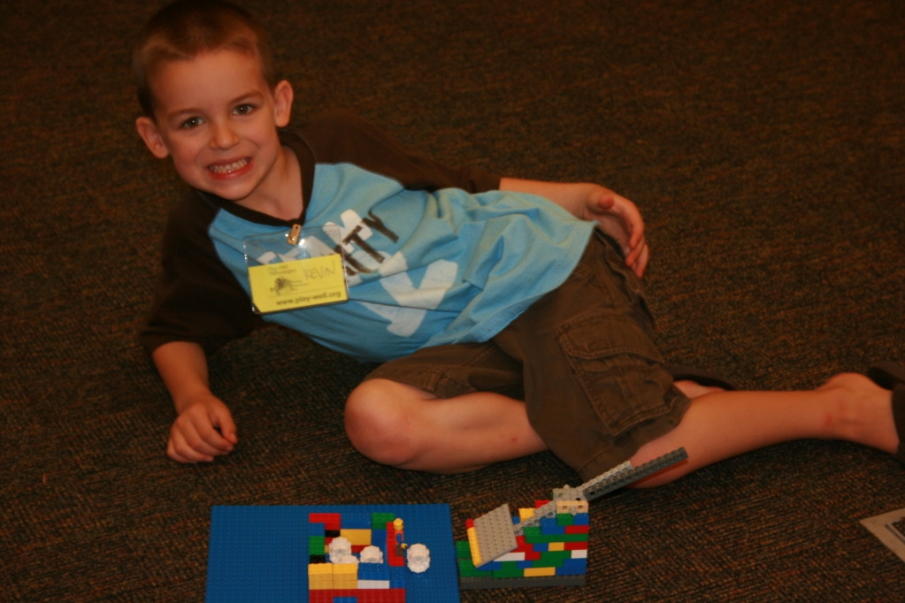 Kevin's Lego Designs: Lego Play Well & YMCA Lego camp - summer 2010