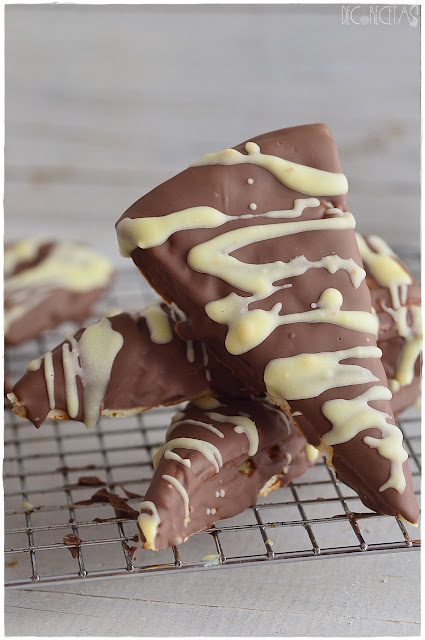 Triángulos de chocolate | DECORECETAS