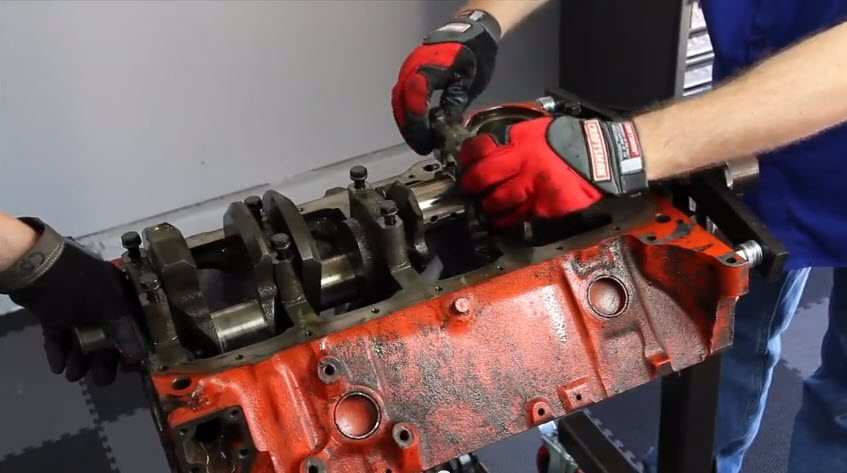 How-To Tear Down a Chevy 350 V8 Small Block Engine | Machine Tool Concept.