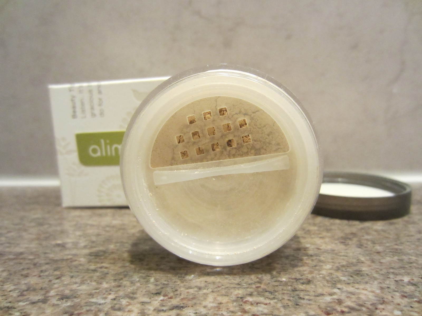 Live It, Love It, Green It: Alima Pure Foundation in Warm 2 Review