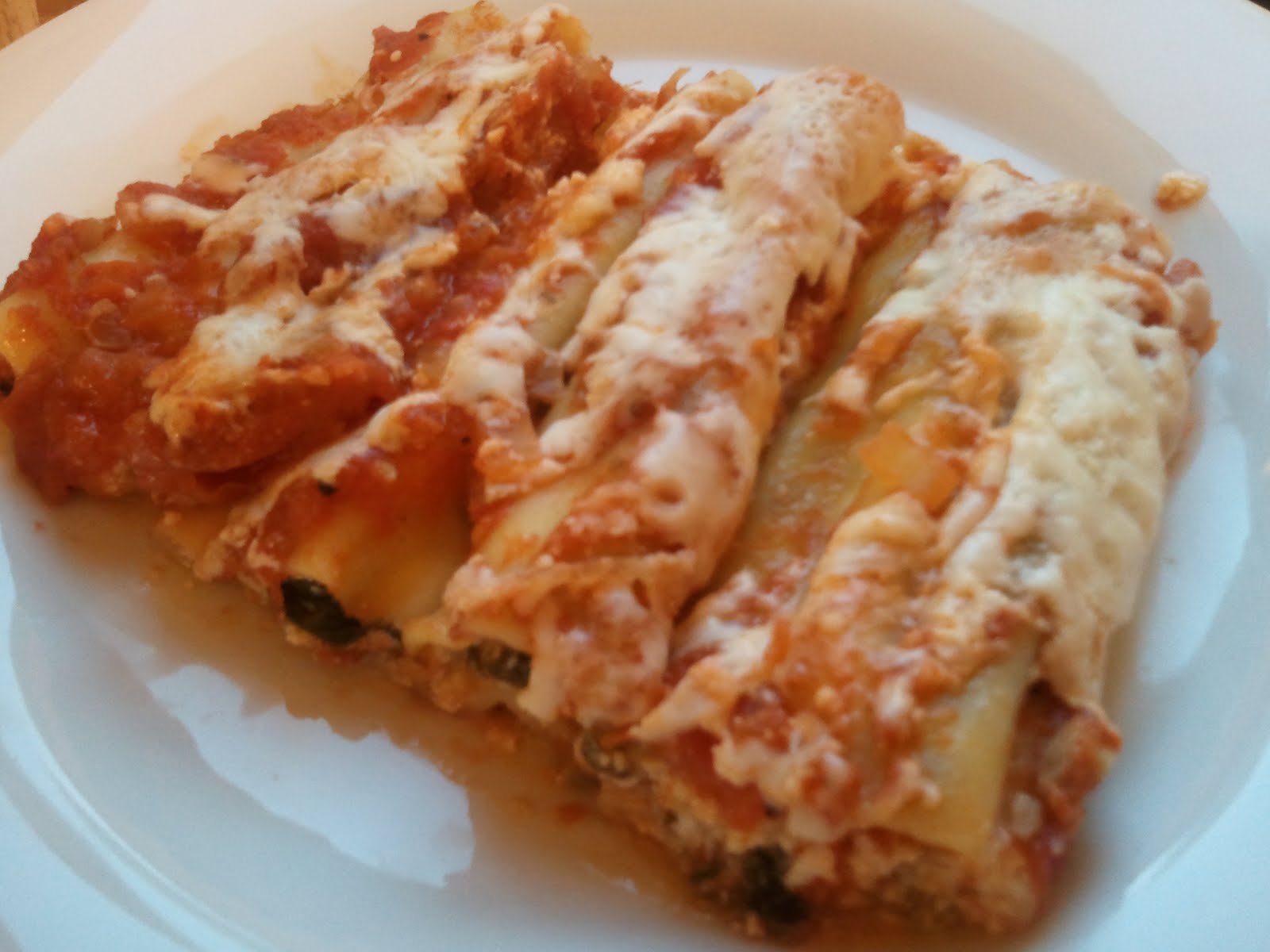 Starving Foodie: Cannelloni - pasta perfection