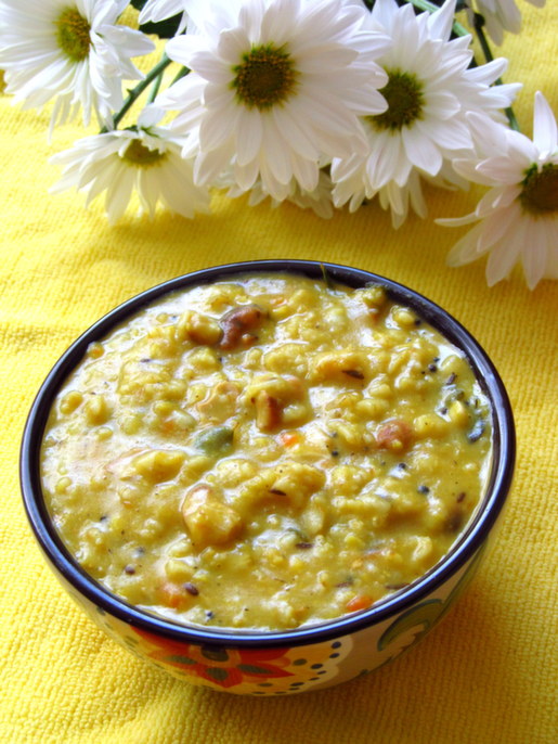 Savi-Ruchi: Oats Pongal