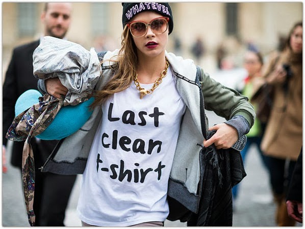 FASHION BASICS : Graphic Tees