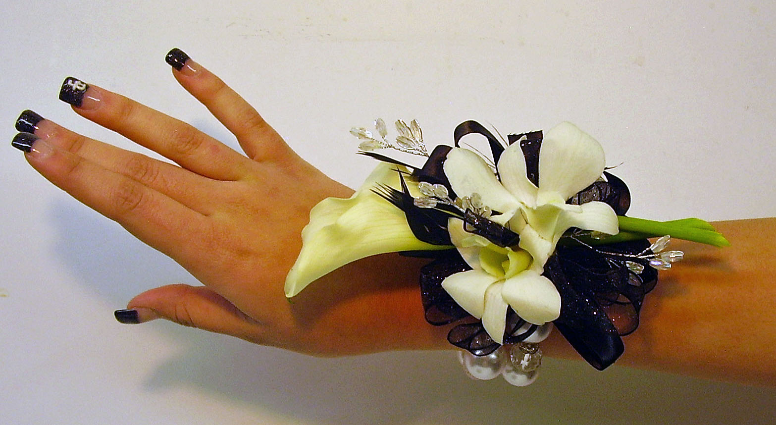 Prom Flowers: Prom Trends - It's all about your style!!